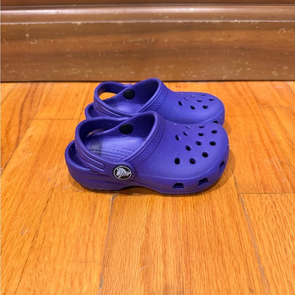CROCS | Shoes | Crocs Worn Once | Poshmark